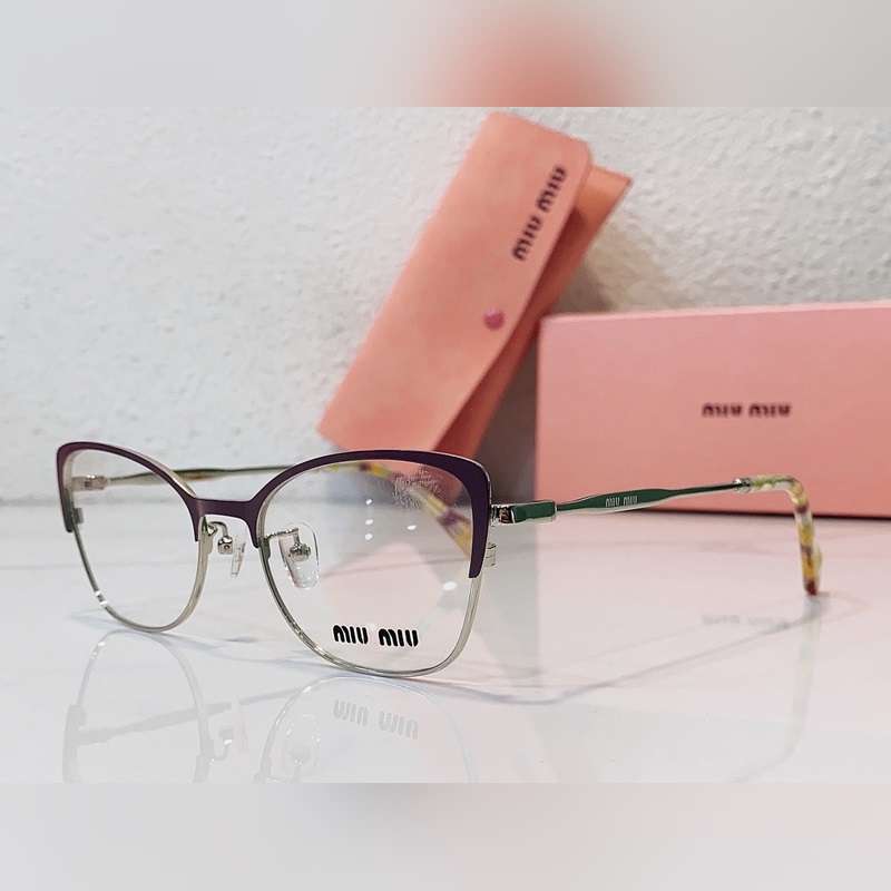 MIU MIU 型號:MU 51AV 尺寸：52口18-145