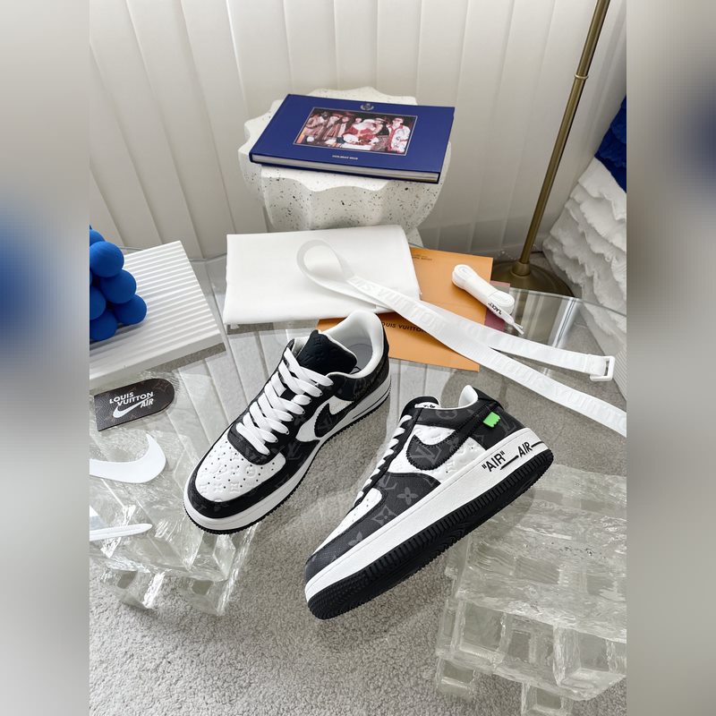 LV NIKE聯名情侶款運動鞋 LV X NIKE聯名款鞋子，皮料采用不同