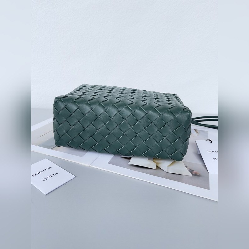 BV loop相機包 大編織紋理 款號：680255