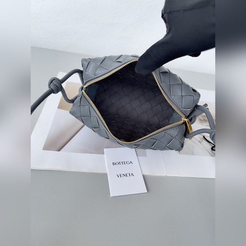 BV loop相機包 大編織紋理 款號：680254