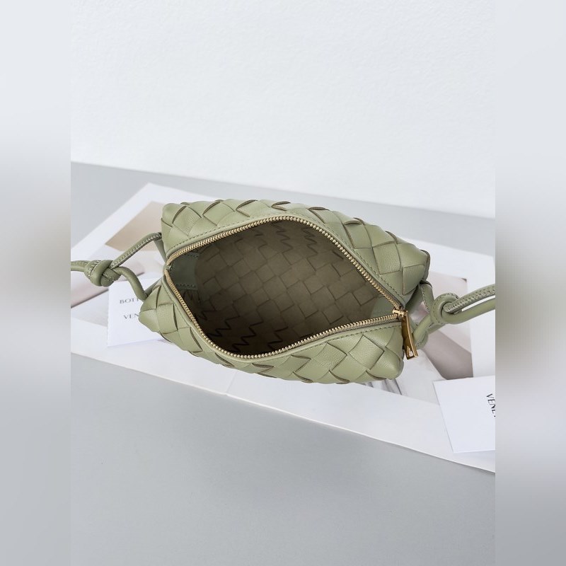 BV loop相機包 大編織紋理 款號：680254