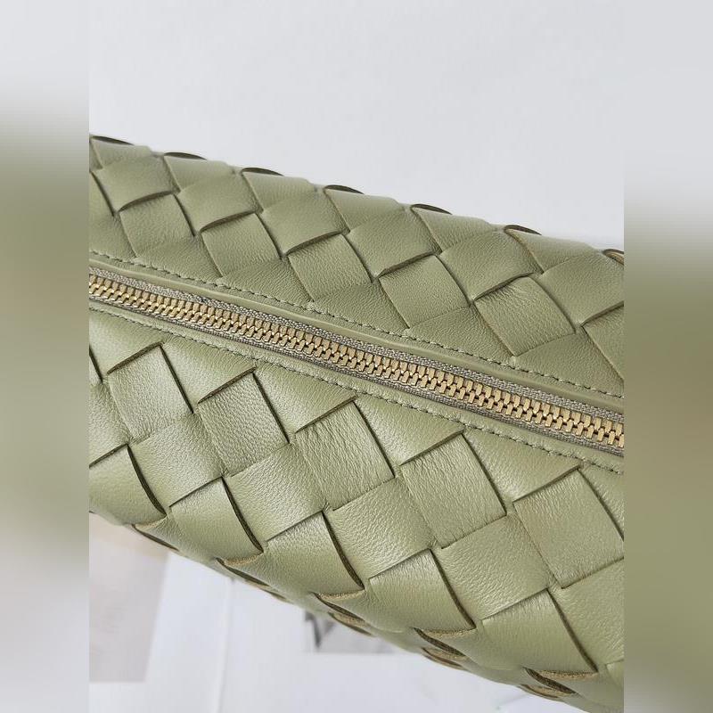 BV loop相機包 大編織紋理 款號：680255