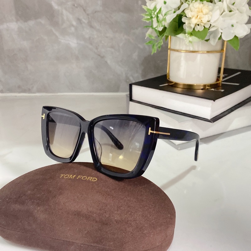 TOM FORD 型號：TF920 尺寸：57口15-145